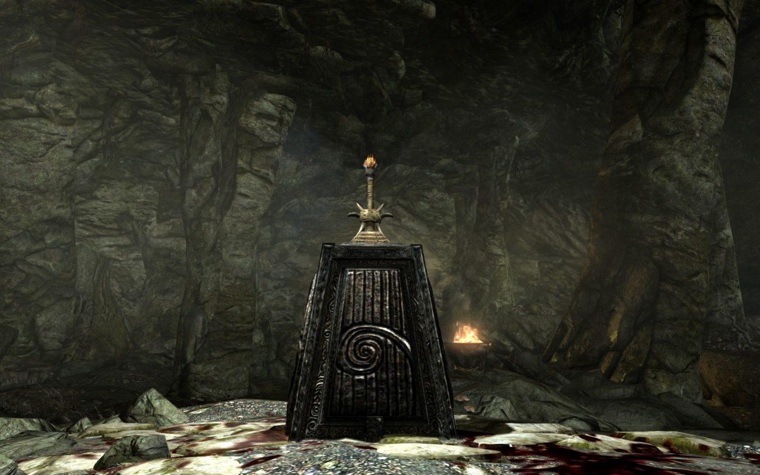 Skyrim: 5 of the best unique swords to start your game with