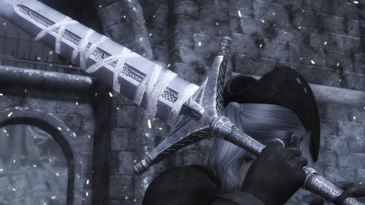 Skyrim: 5 of the best unique swords to start your game with