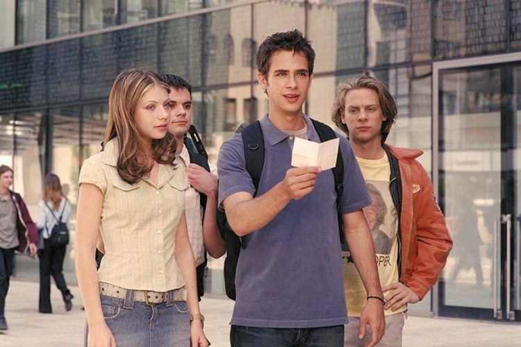 Top 10 light films that will cheer you up