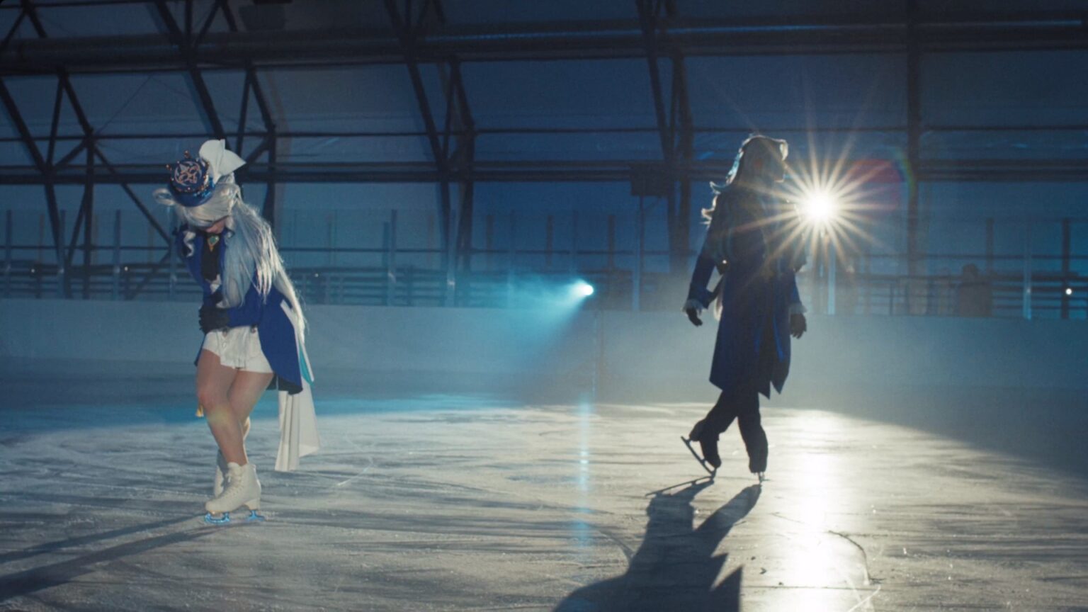 Skaters performed the dance of Furina and Nevillet in Genshin Impact